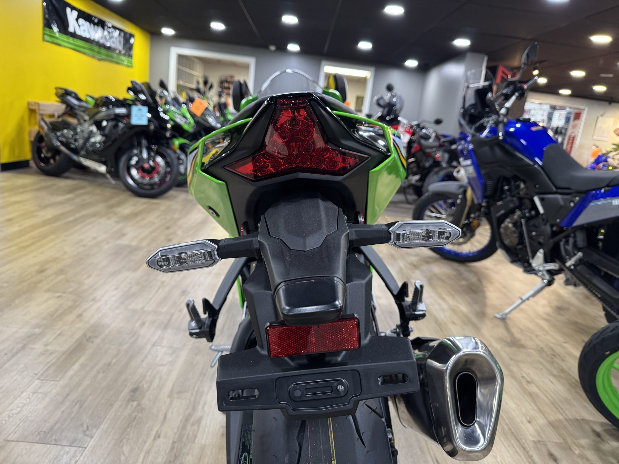 2025 Kawasaki ZX-10R KRT Edition: A Deep Dive – AkaBullmoto