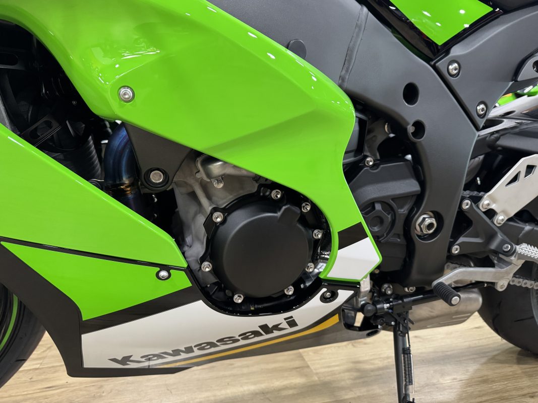 2025 Kawasaki ZX-10R KRT Edition: A Deep Dive – AkaBullmoto